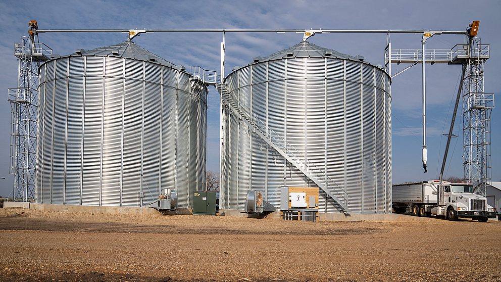 Grain Bins and ‎Storage Systems SD and NE | Summit Contracting